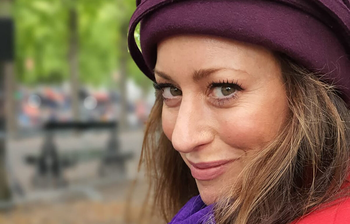 Contact - MISS CONNECTION